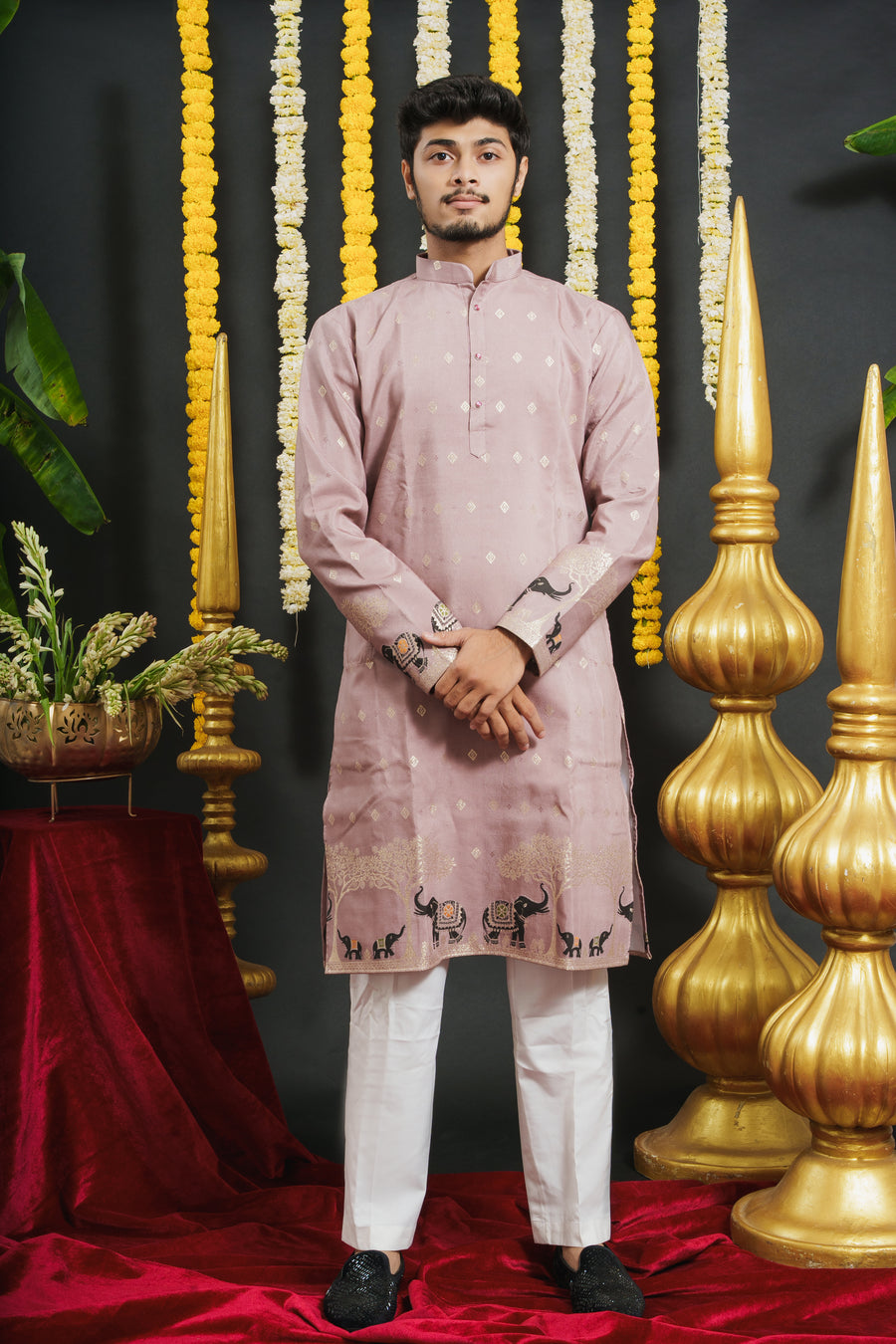 Bollywood Kurta Collection | Designer Kurtas for Men at Shriimant ...
