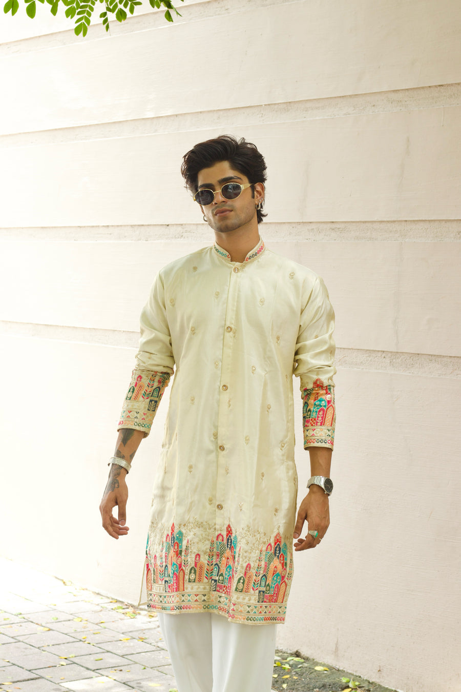 WHITE ANIMAL PATTERN JACQUARD DESIGNER KURTA – shriimant